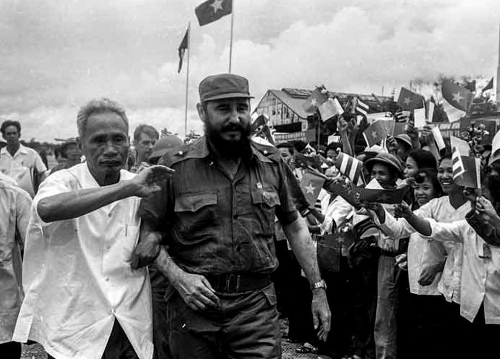 Fidel Castro y los niños de Quang Tri - Cubaperiodistas