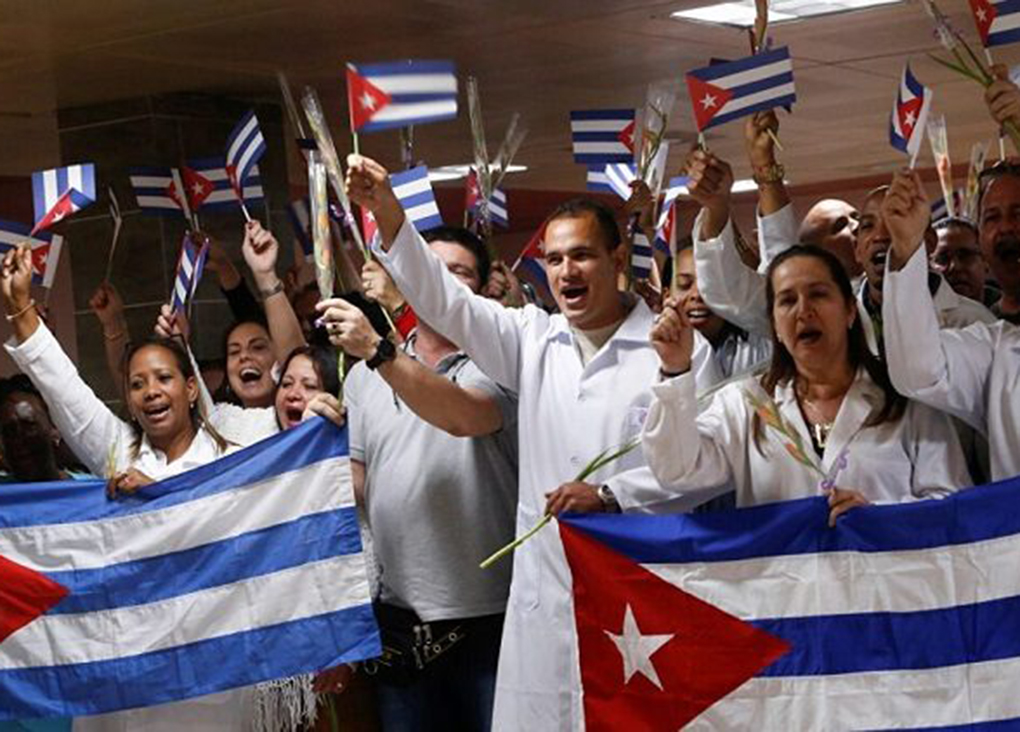 Los problemas de la inserción internacional de la economía cubana a ...